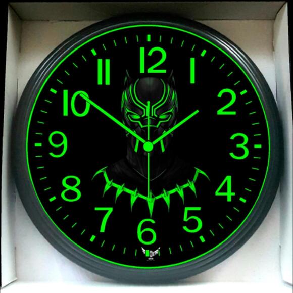 Wall Decor | Black Panther Wakanda Glow In The Dark Wall Clock New ...